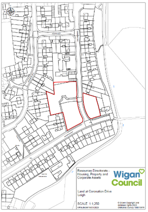 Coronation Drive / Sandringham Drive